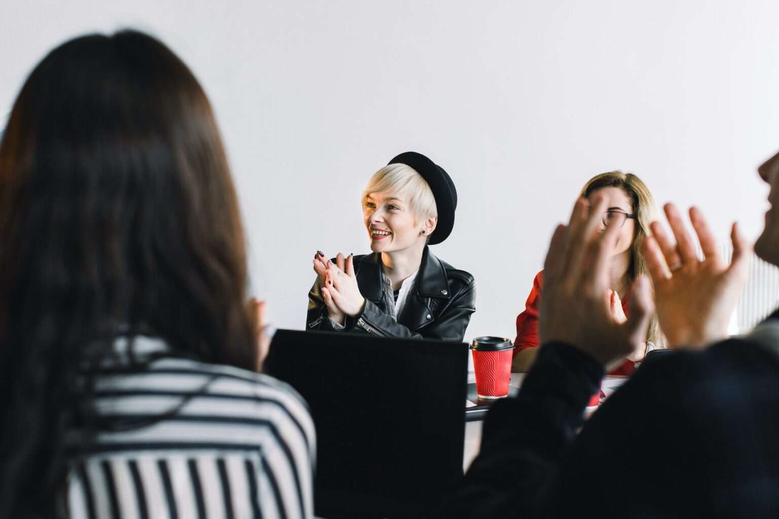 How To Use An Image As The Background In PowerPoint Vegaslide