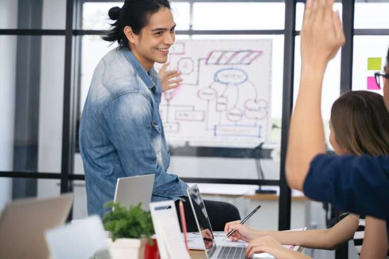 Top 7 Ways to Fix Videos in PowerPoint Not Playing - Vegaslide Top 7 Ways to Fix Videos in PowerPoint Not Playing - Vegaslide